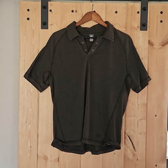 REI | Shirts | Rei Athletic Fit Polo | Poshmark